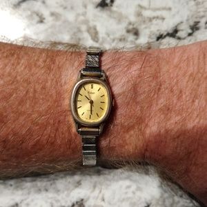 Pulsar | Accessories | Vintage Womens Pulsar Quartz Watch | Poshmark